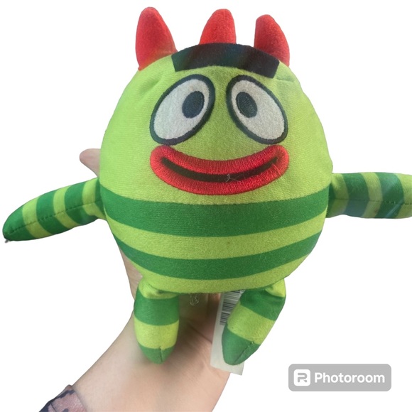 Spin Master | Toys | Yo Gabba Gabba Brobee Silly Heads Sing Shake ...